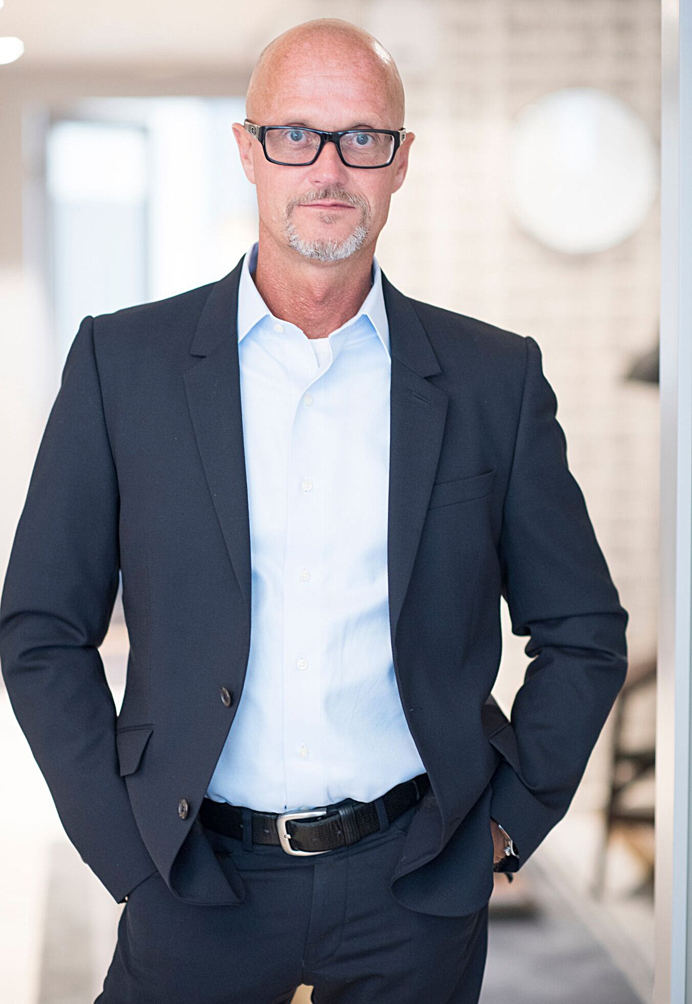 Johan Mathson - First to the Future - Leadership, future and change